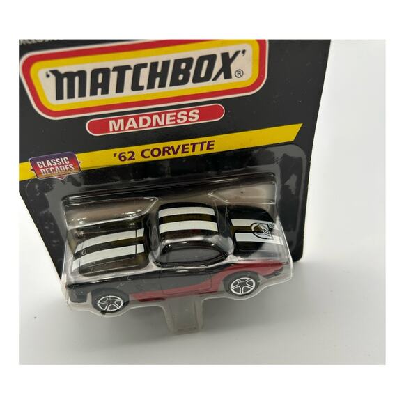 MATCHBOX | Toys | 998 Taco Bell Matchbox Classic Decades 62 Corvette ...